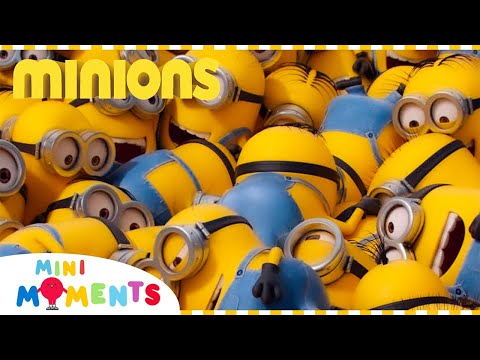 Funniest Minion Moments! 🍌🍌 | Mini Moments