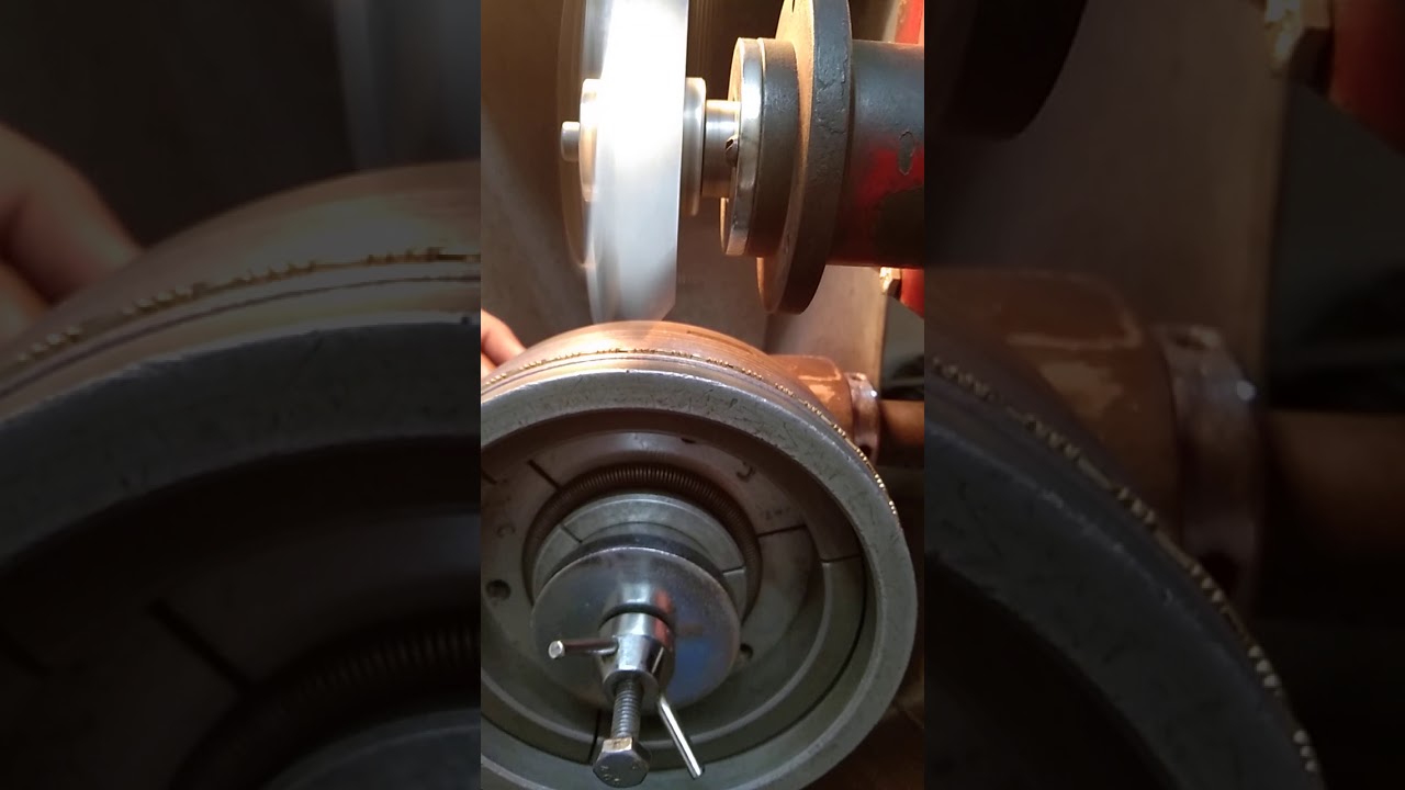 Gold chain machine cutting design(2) - YouTube