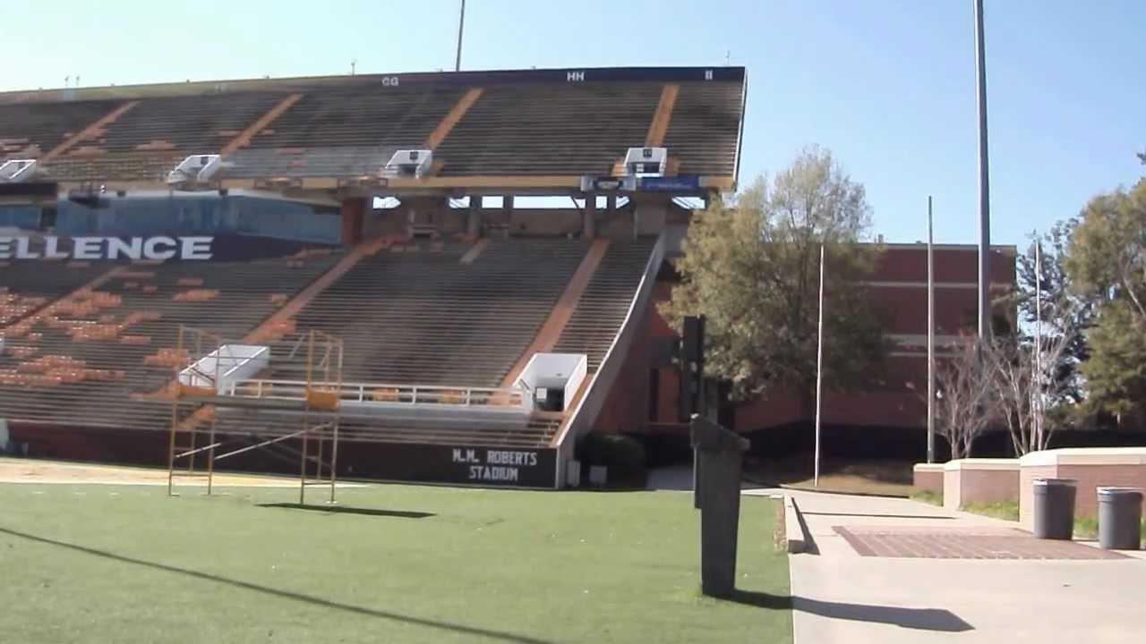 M. M. Roberts Stadium, Hattiesburg, Mississippi - YouTube