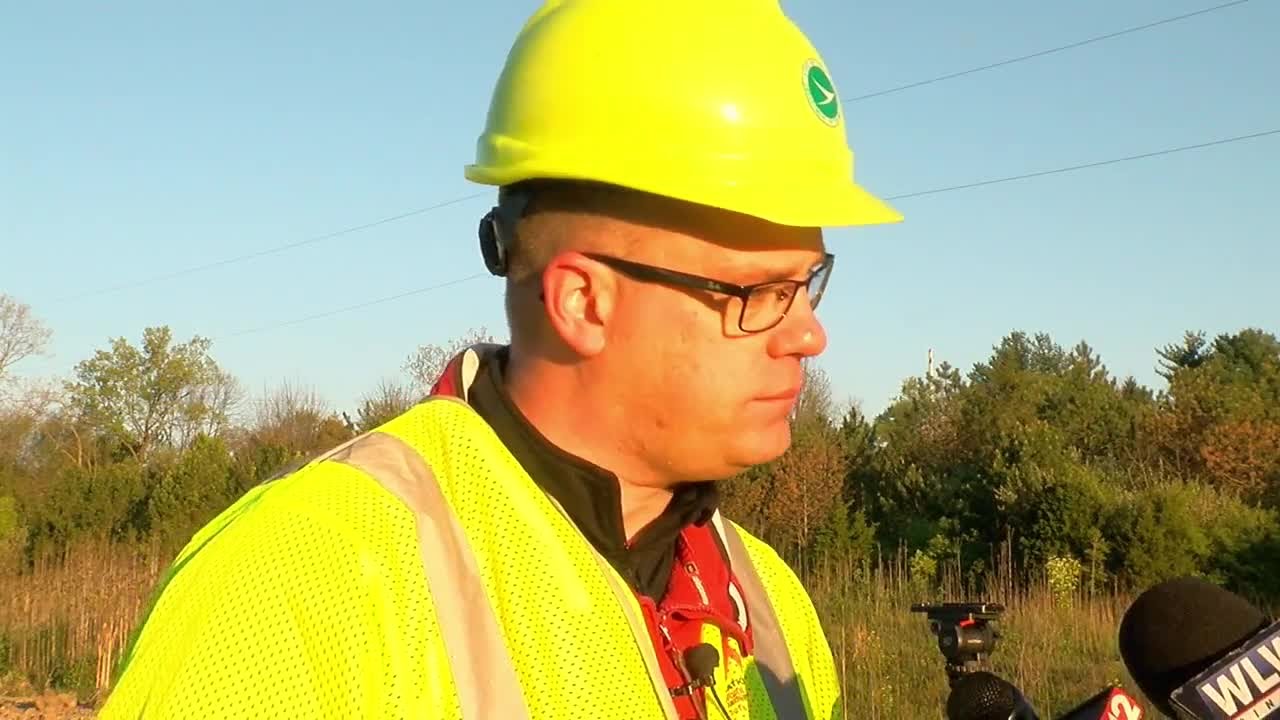 What went wrong with implosion of old Jeremiah Morrow Bridge? - YouTube