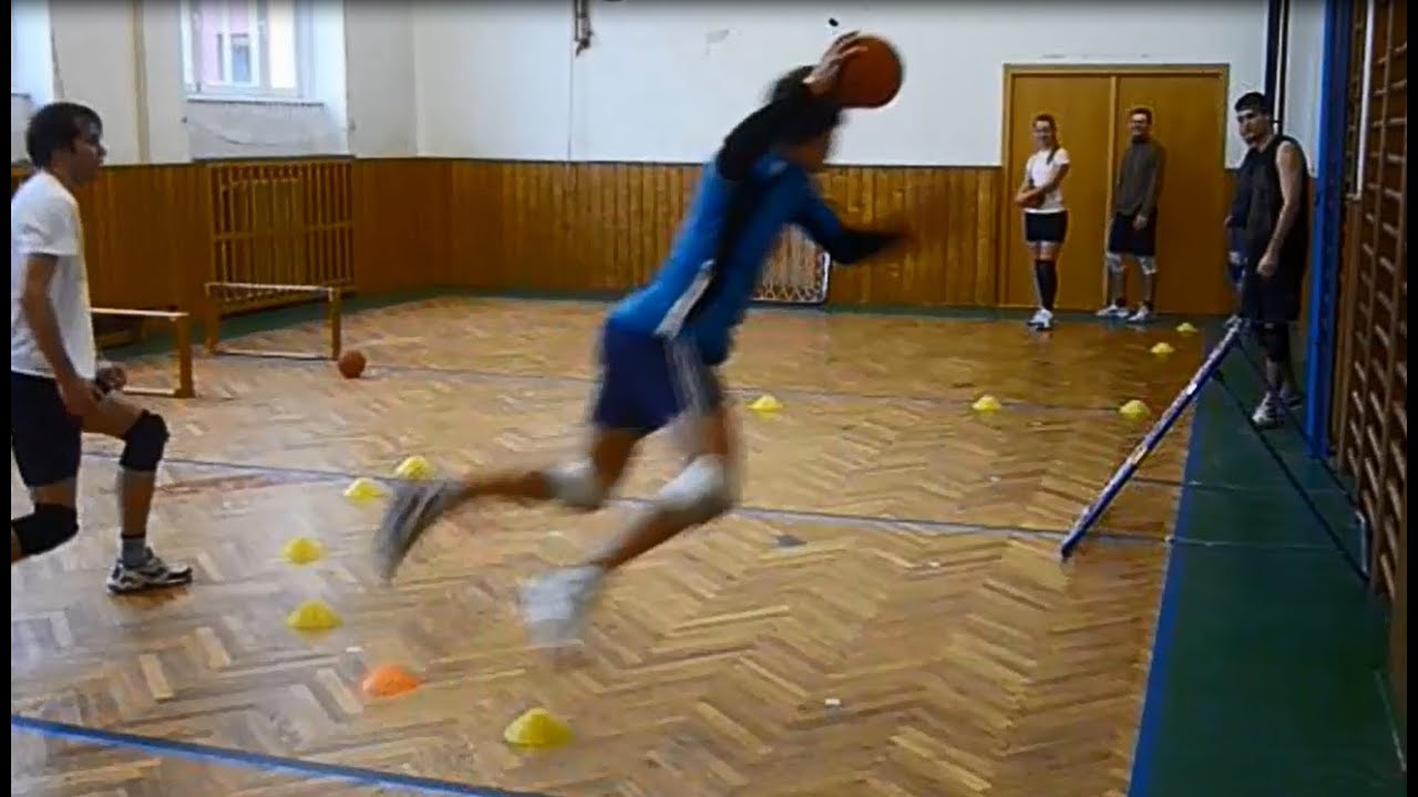 Tchoukball Training - Attack after catching the ball - YouTube
