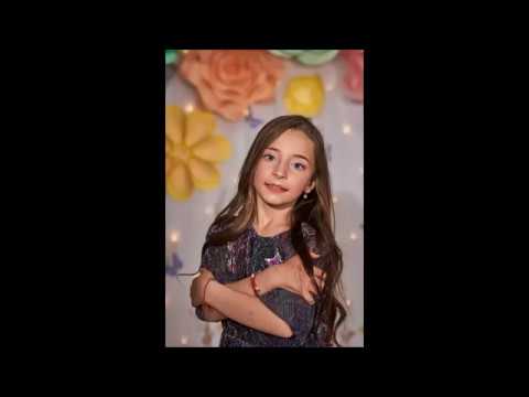 Ana Maria Tanase - Satul meu de langa munte - YouTube
