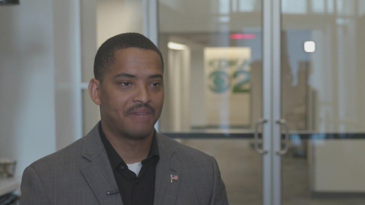 Man recalls giving medical assistance to Corey Comperatore - YouTube