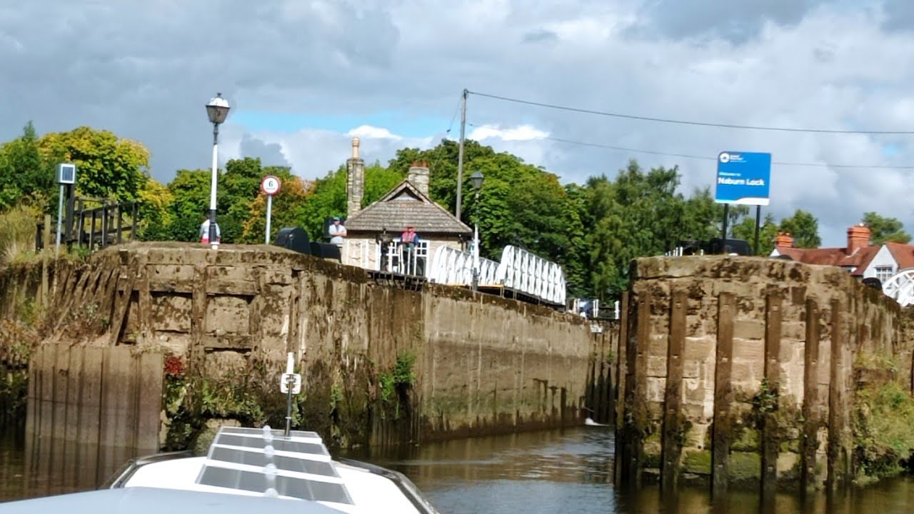 Our journeys on the Tidal River Ouse, from Selby Lock to Naburn Lock ...