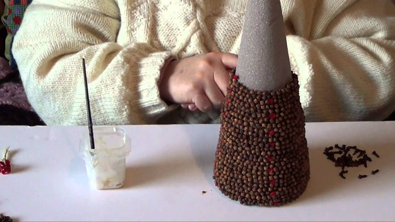How to Make a Spice Craft Christmas Tree - YouTube