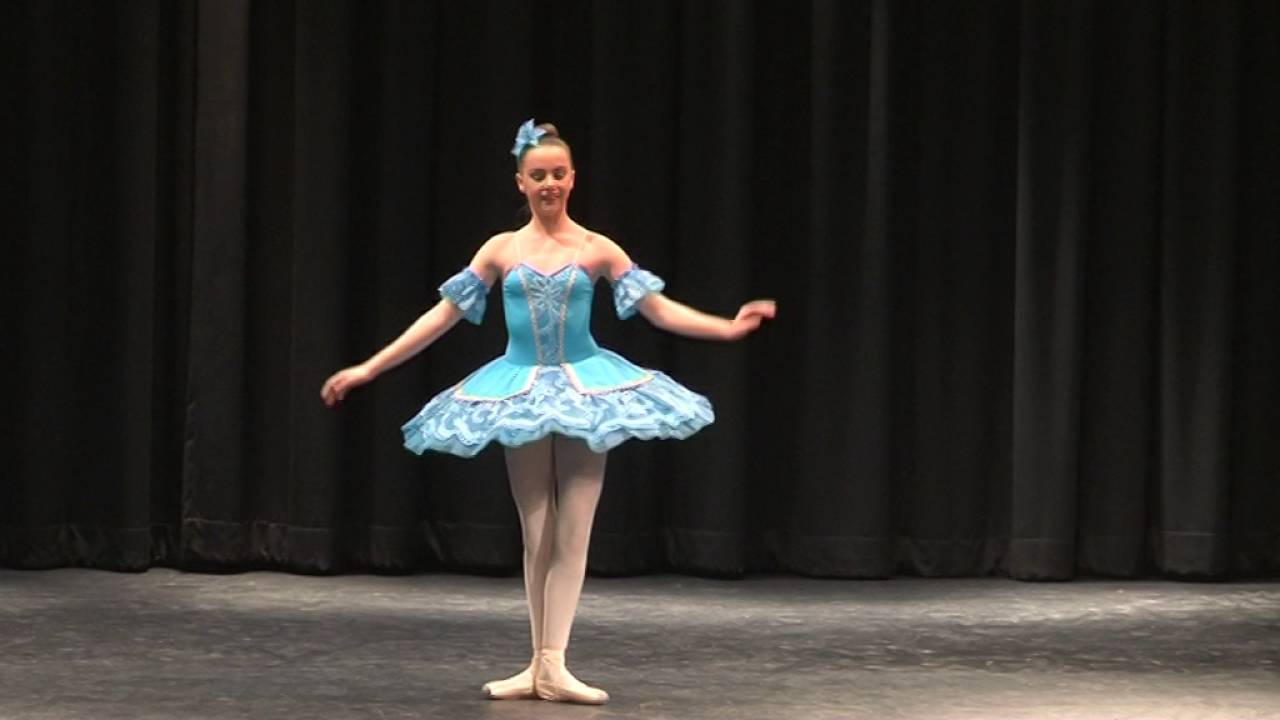 Tayla's Classical ballet routine - Penrith 2016 - YouTube