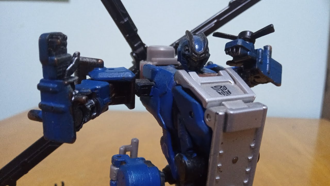 Revisão em vídeo do Transformers Dark of the Moon Human Alliance Whirl ...