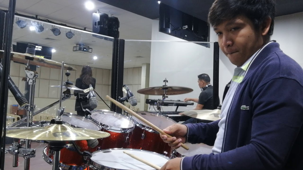 Shout to the Lord/What a beautiful name it is (Drum live worship) - YouTube