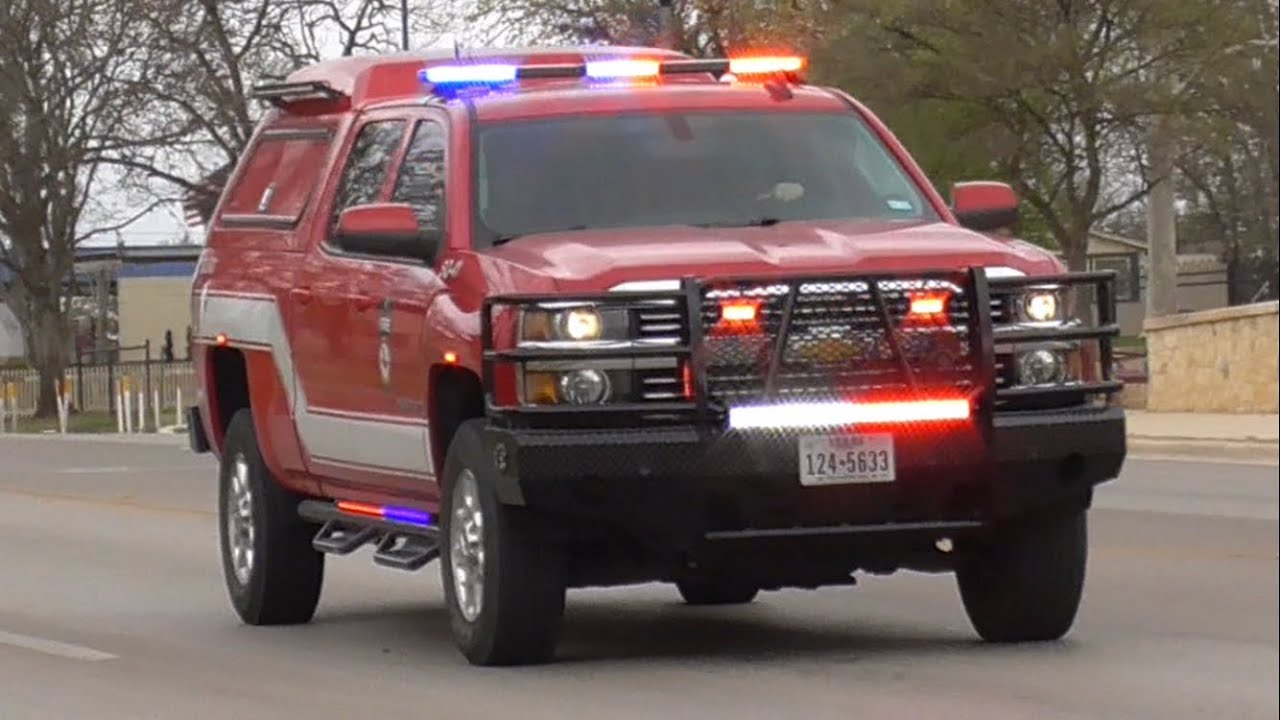 Boerne Fire Department Squad 41 Responding - YouTube
