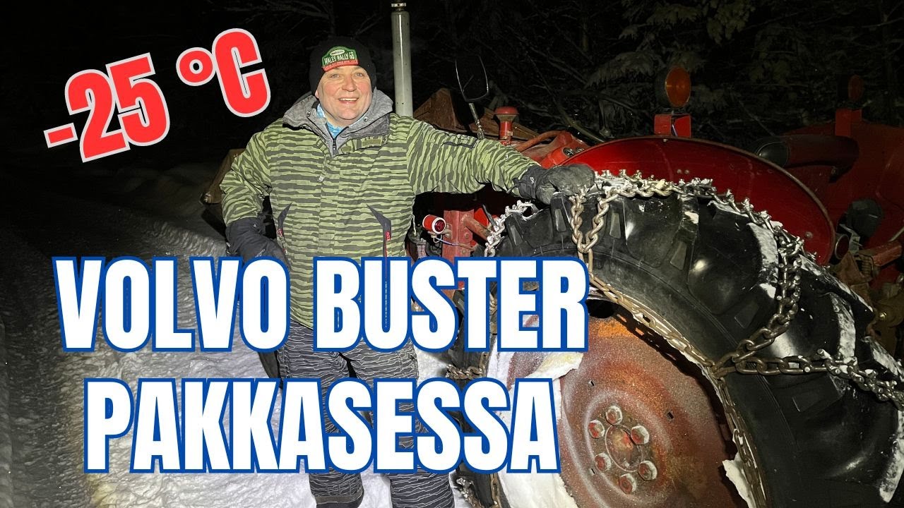 Vanhalla Volvo Buster 400 traktorilla lumitöitä kovassa pakkasessa ...