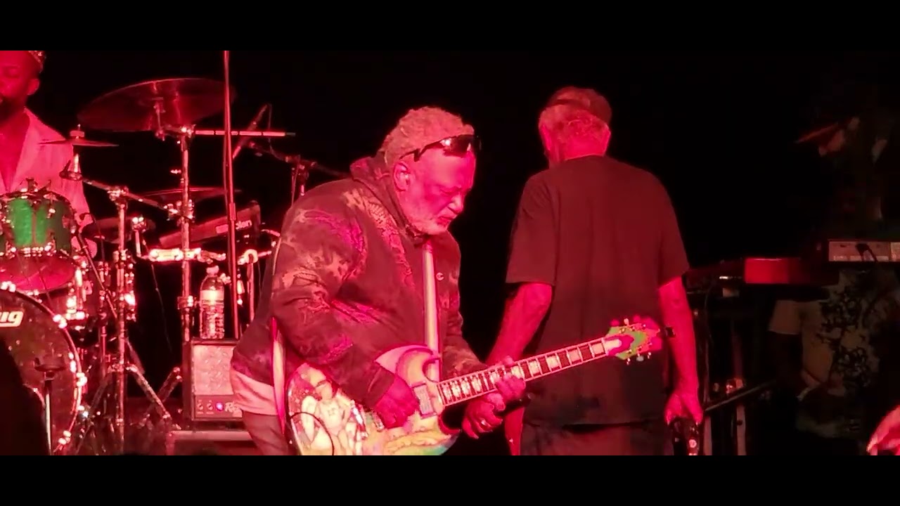 George Clinton/Parliament/Funkadelic "Red Hot Mama" plus finale live ...
