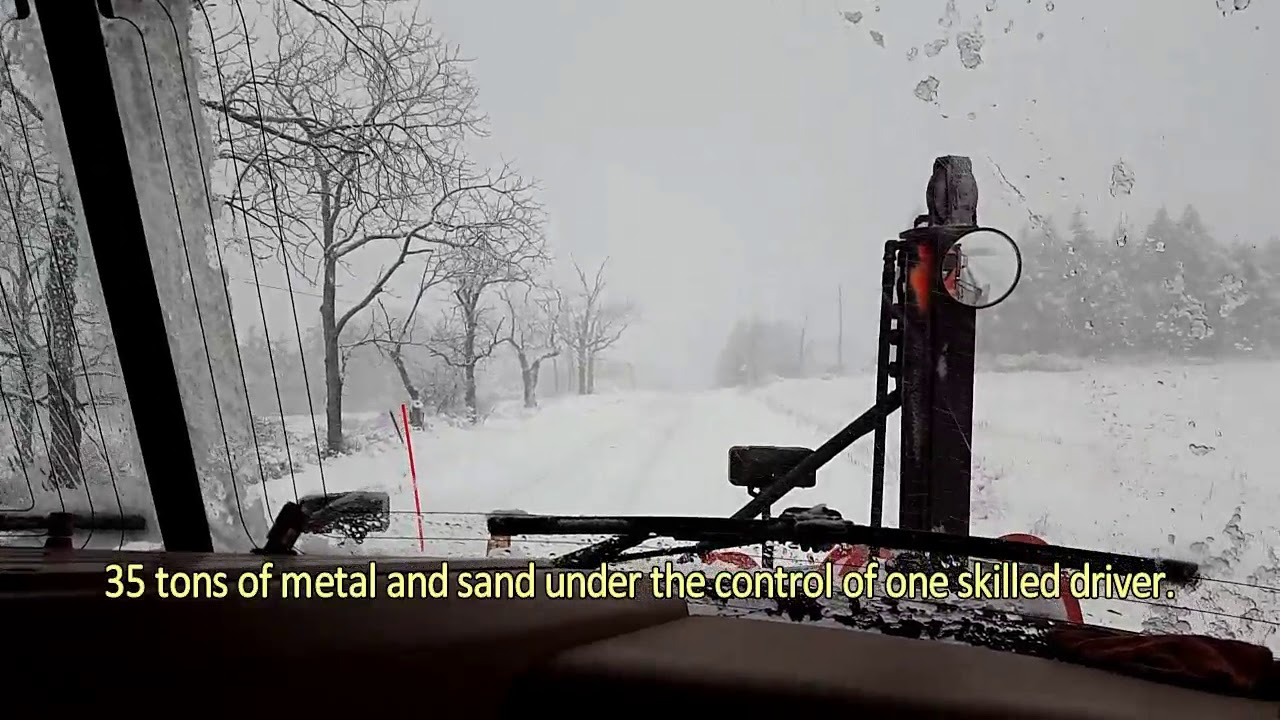 Enfield Highway Dept. Snow Plowing - YouTube