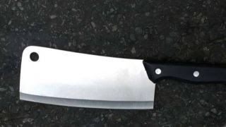 Meat cleaver-wielding man attacks NYPD detective - YouTube