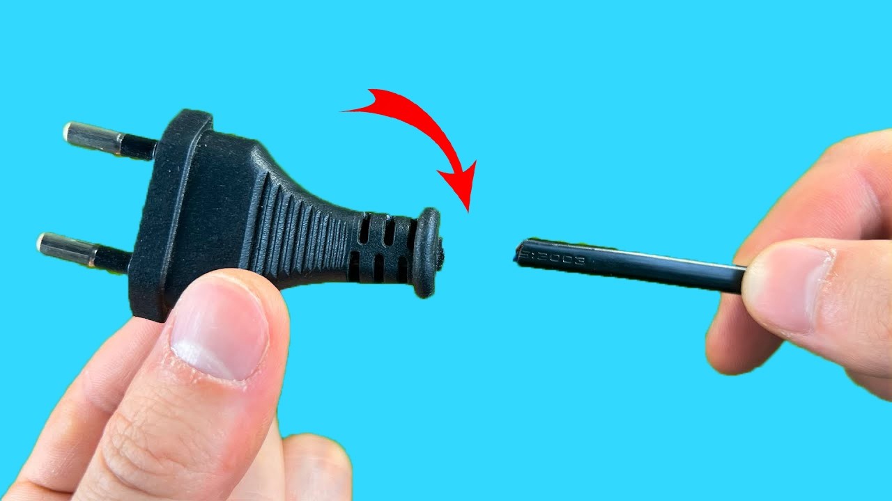 Few people know this method to fix a broken electrical plug! - YouTube