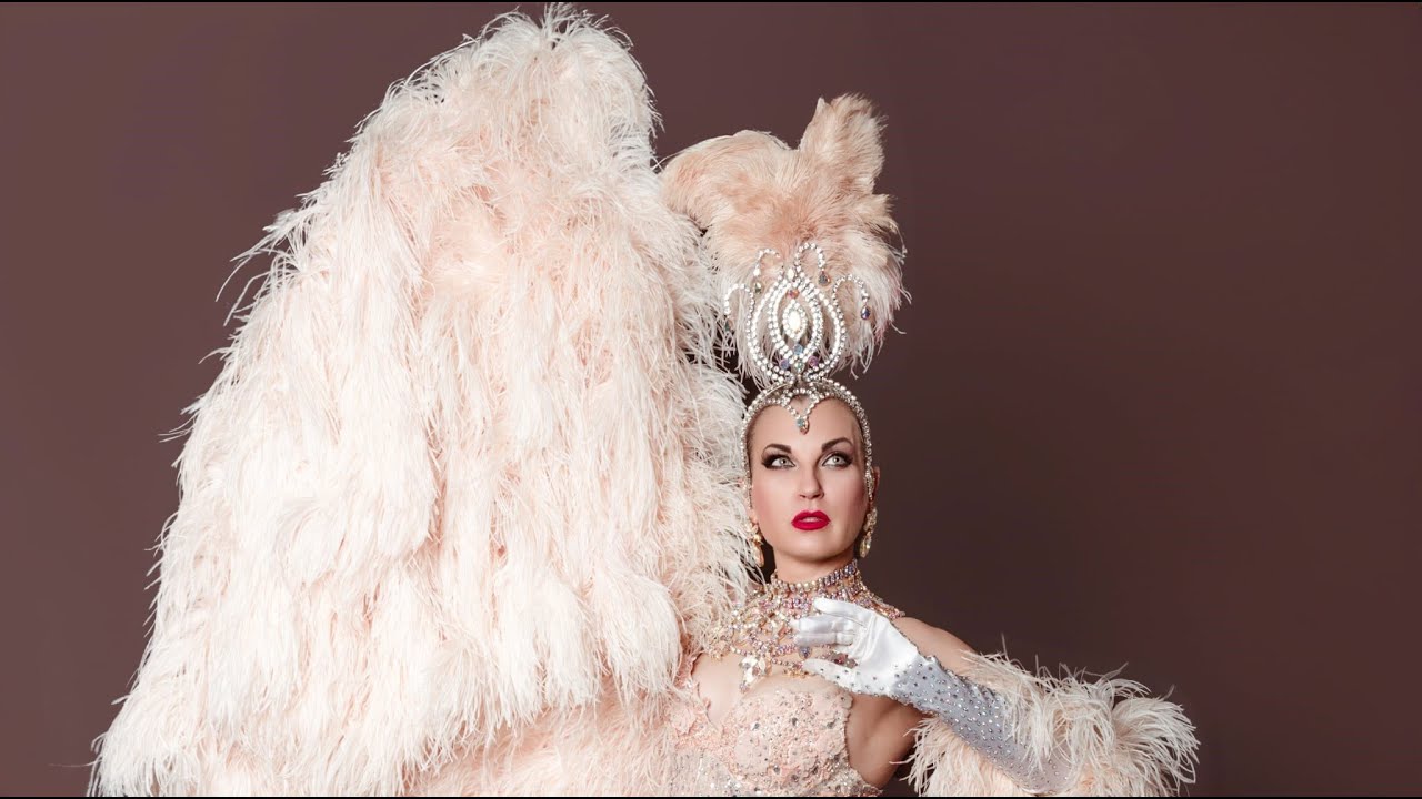 Lady Roberta Kent burlesque- Pink Dream- Bohemian Burlesque Festival ...