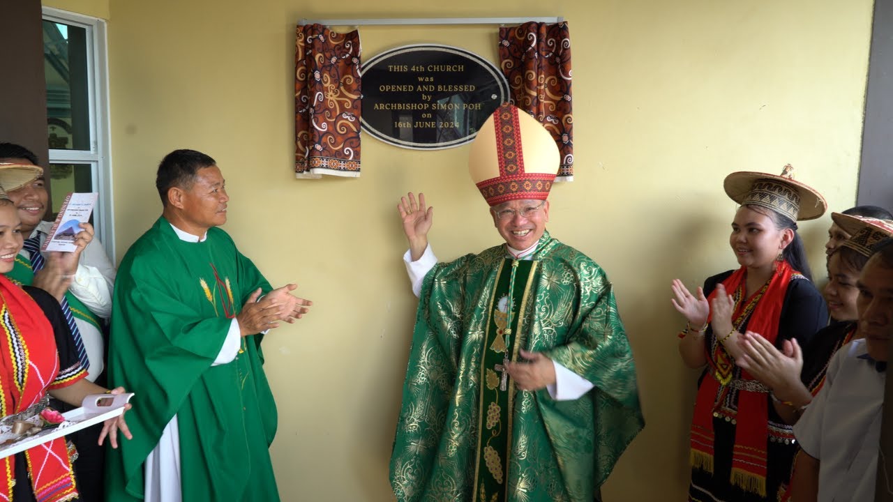 PERASMIAN DAN PEMBERKATAN GEREJA KATOLIK ST ANTHONY KAMPUNG MAYANG ...