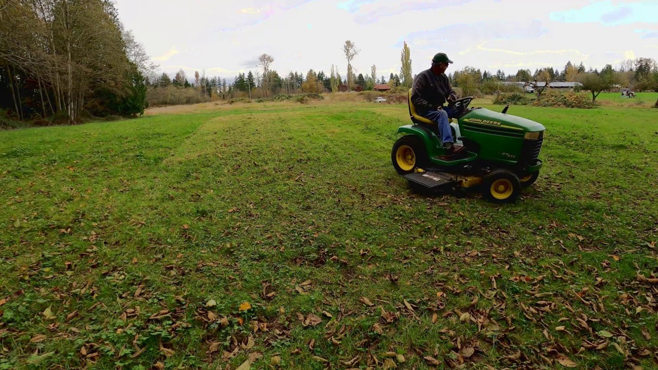 John Deere GT225 with 48C deck - YouTube
