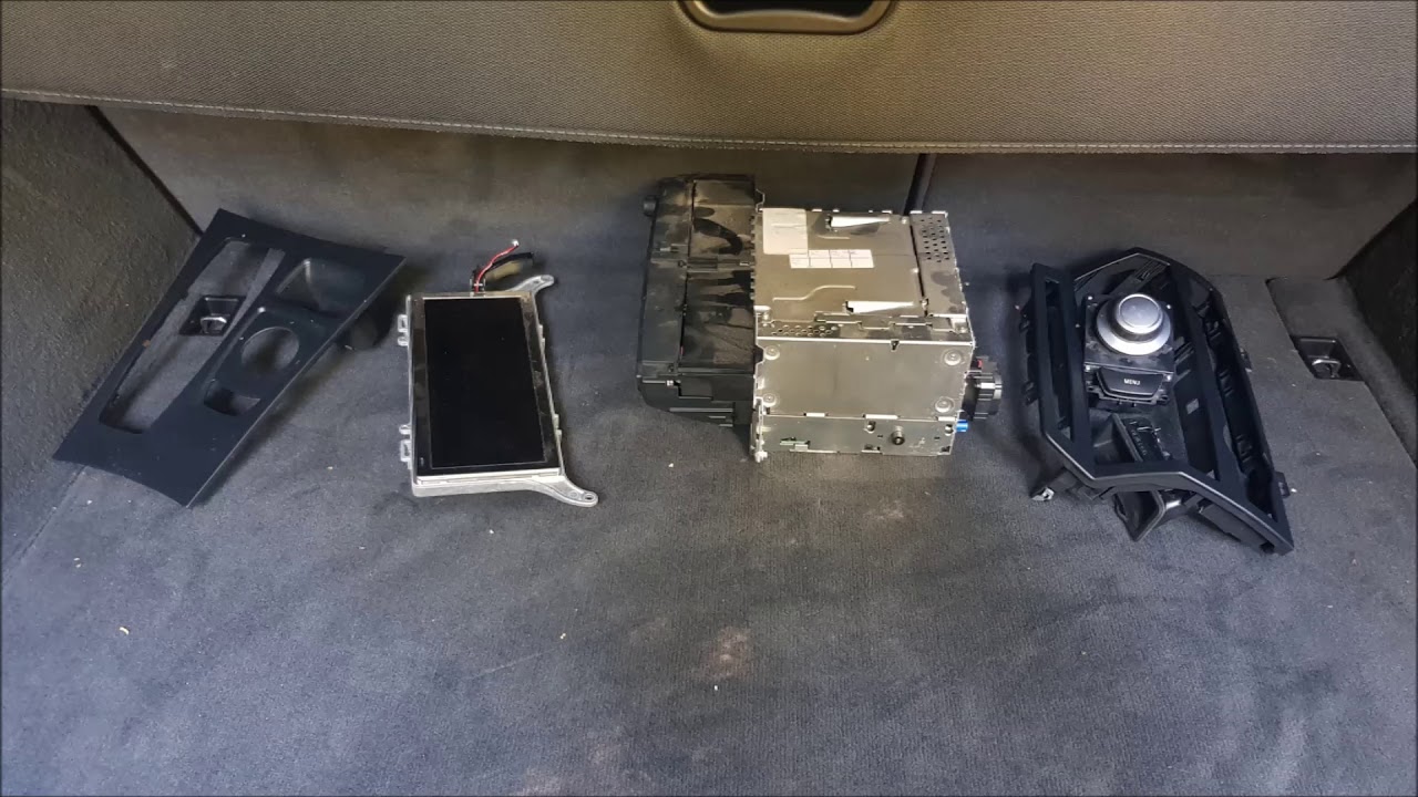 BMW X5 E70 NBT Retrofit , rear camera , touch idrive , www.bmwtuning.hu ...