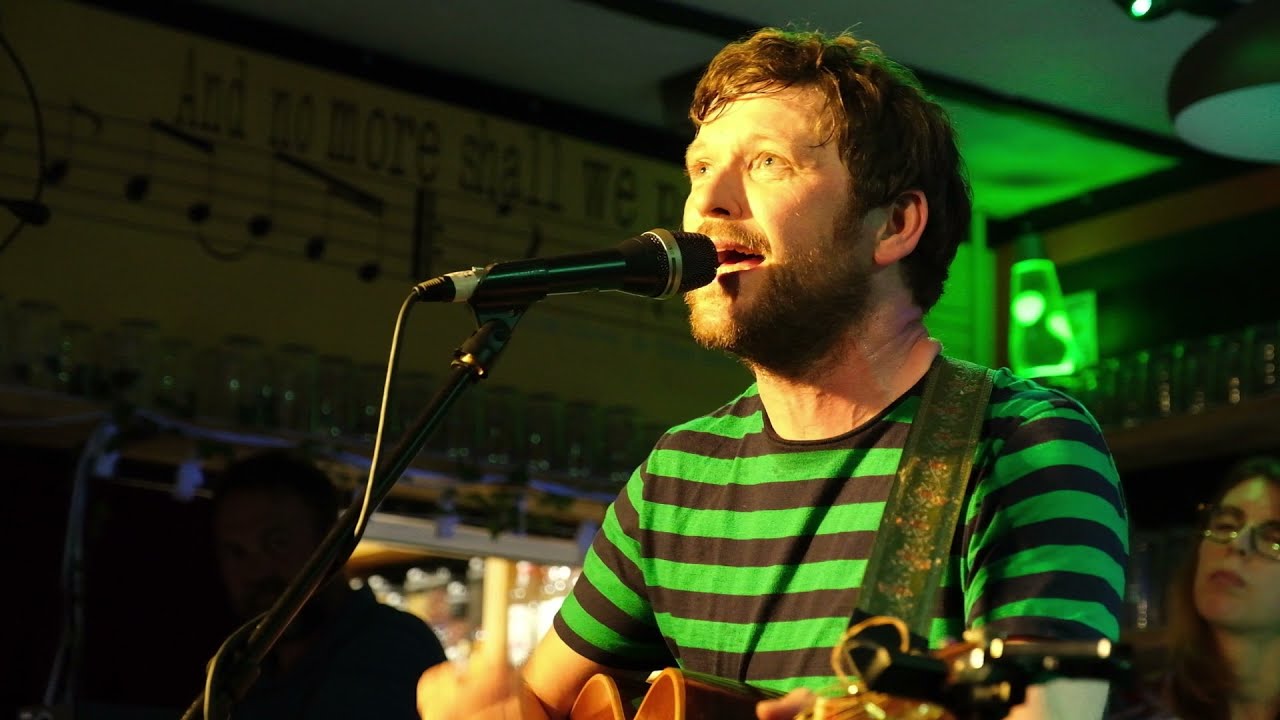 Snug Live Sessions w/ Steve Pilgrim - YouTube