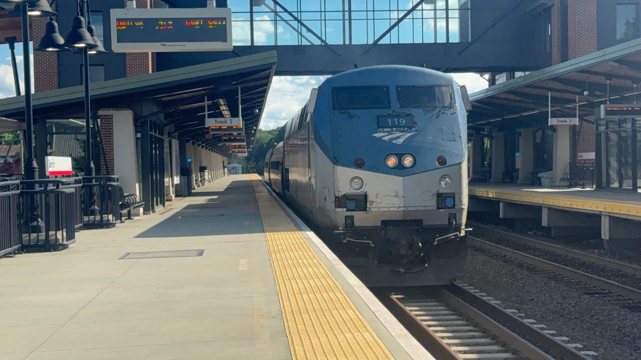 Hartford Line: Afternoon Trains @ Berlin With Hornshows - YouTube