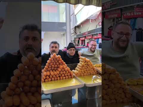 şok şok şok     Adanalı damat,tatlı krizi tutunca, halay takımıyla düğün salonunu terk edip @ go