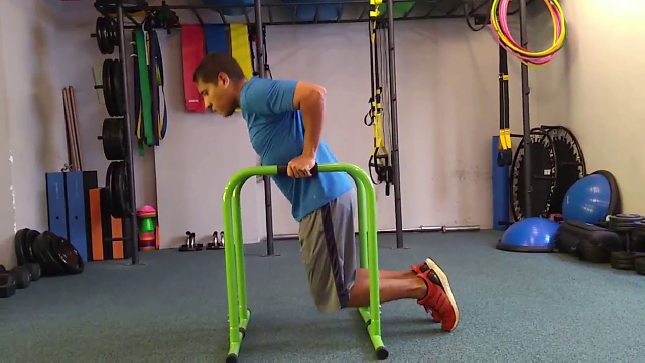 TRICEPS PARALELA COM APOIO - YouTube