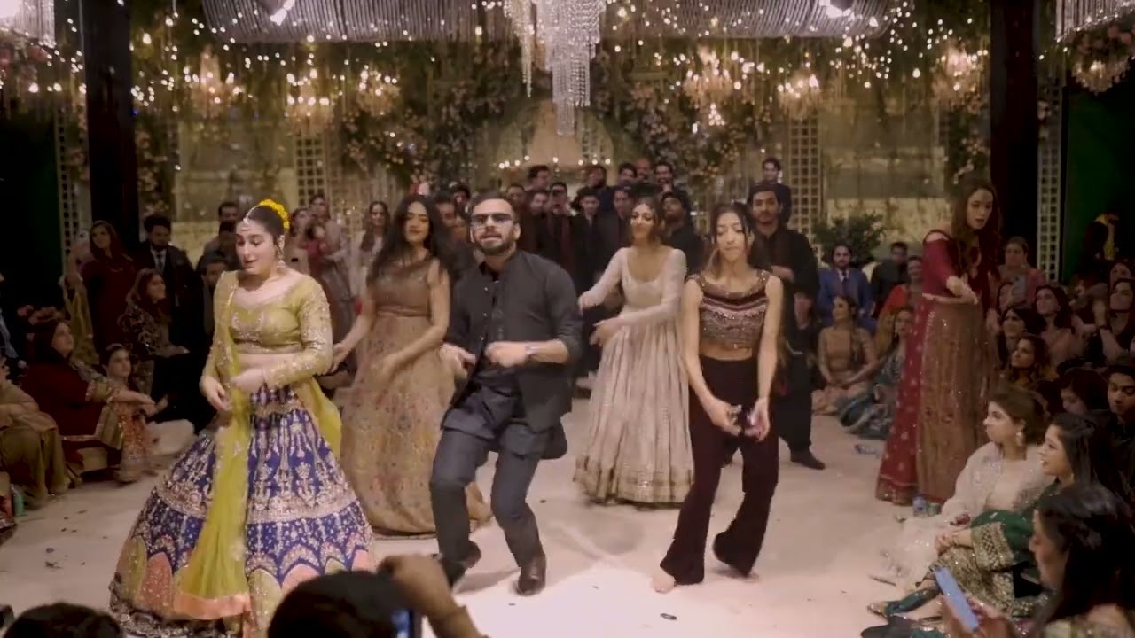 Dance Pakistani Wedding Pakistani Man's Cool Dance Moves To Calm Down
