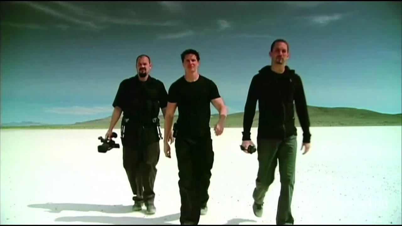 𝖌𝖍𝖔𝖘𝖙 𝖆𝖉𝖛𝖊𝖓𝖙𝖚𝖗𝖊𝖘 𝖎𝖓𝖙𝖗𝖔 - YouTube