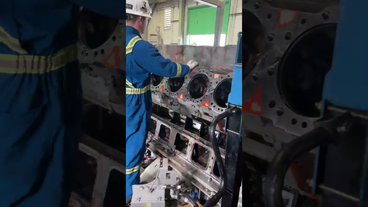 Big Block Inverting rolling VHP 7042 - YouTube