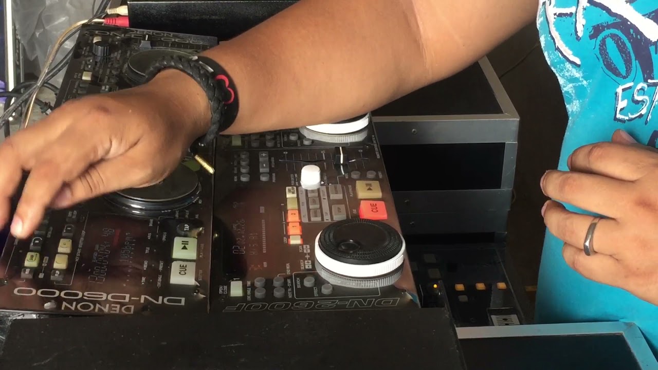 Jugando con DENON DN-D6000 y DENON DN-2600F!!..d(^_^)b - YouTube