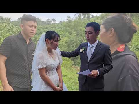 NAM is angry when his mother sides with THU, while THU is happy that HOI is getting married.