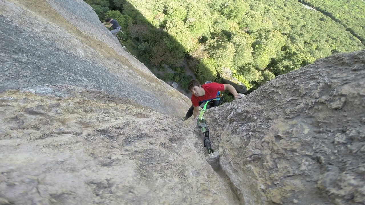 Alien Fall 👽 - YouTube