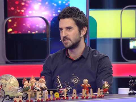 Ters Takla Gülen Adam