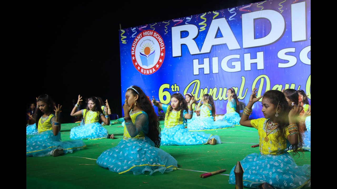 Dholna dance song performance - YouTube