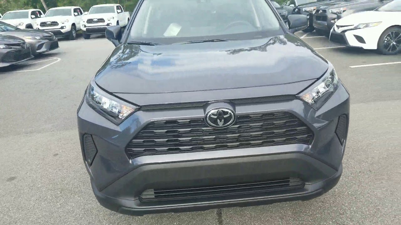 Kim's new Rav4 - YouTube