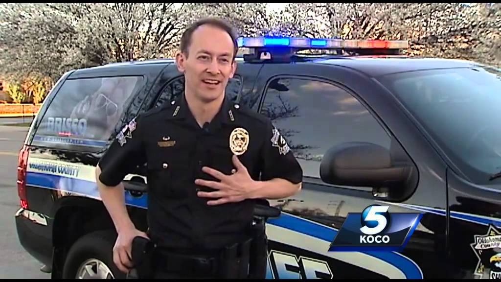 Oklahoma County Sheriff's Officer makes plea to Ellen - YouTube