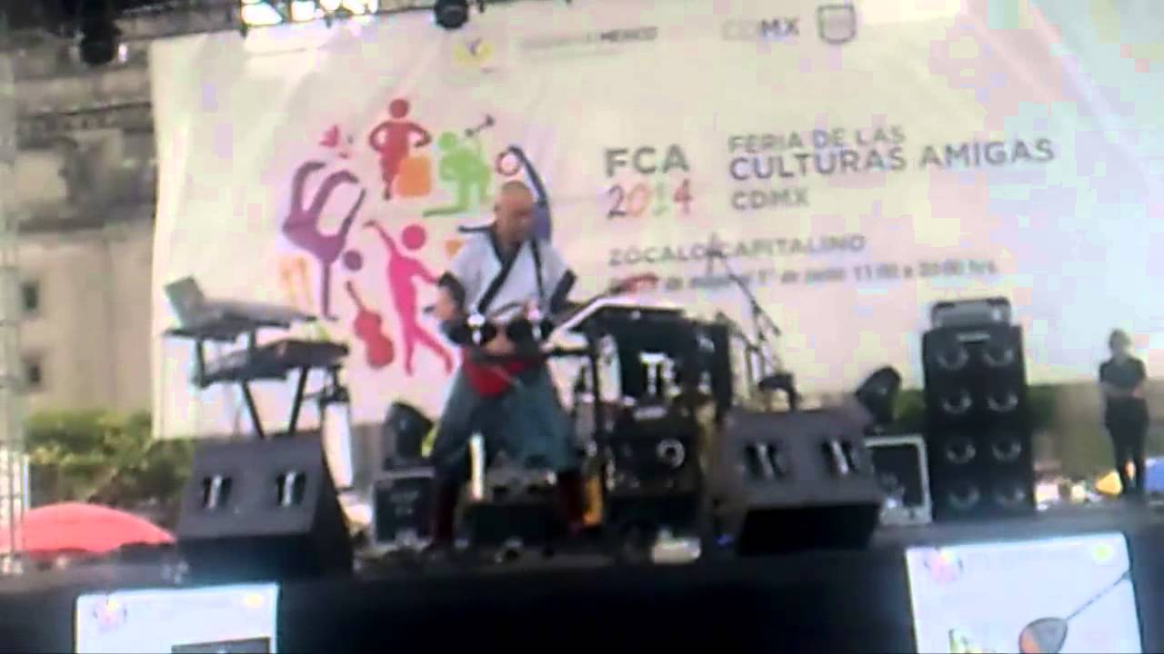 Evento: Concierto Saburo IIda Feria de Las Culturas 2014 - YouTube