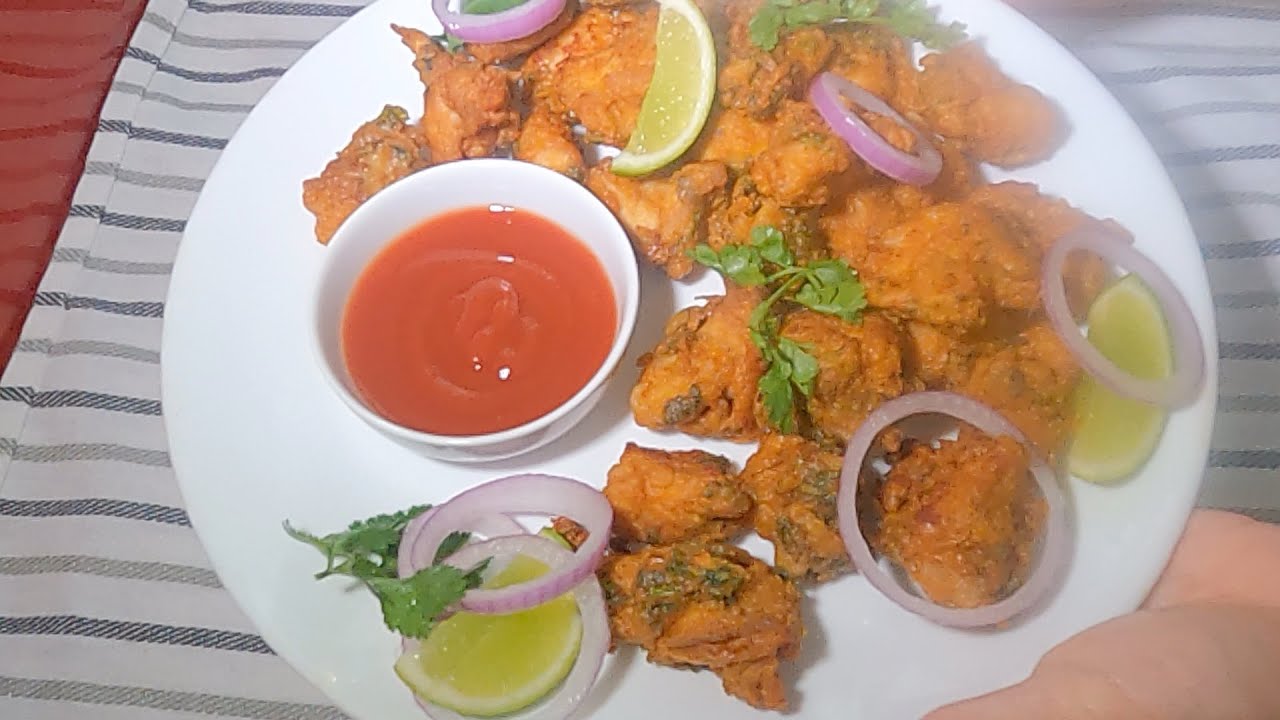 Delicious, flavourful & crispy Chicken Pakora recipe || Also tender ...