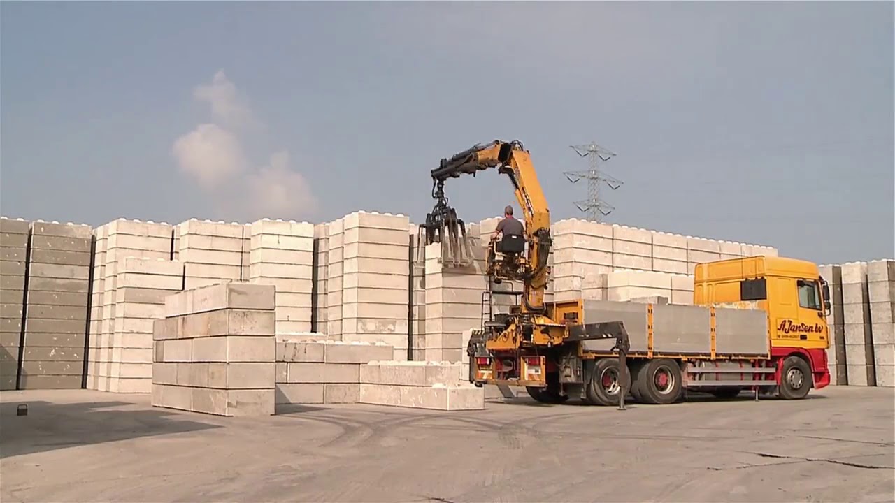 Legioblock Building a wall in just a few hours TBP Thai Blocks & Plates ...