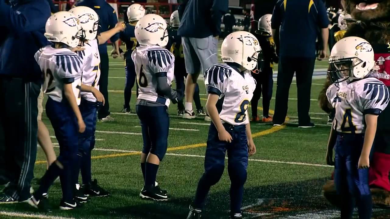 Timbits Football Halftime - YouTube