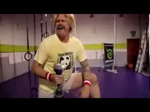 Tom Delonge Boomer is Back 2011 - YouTube