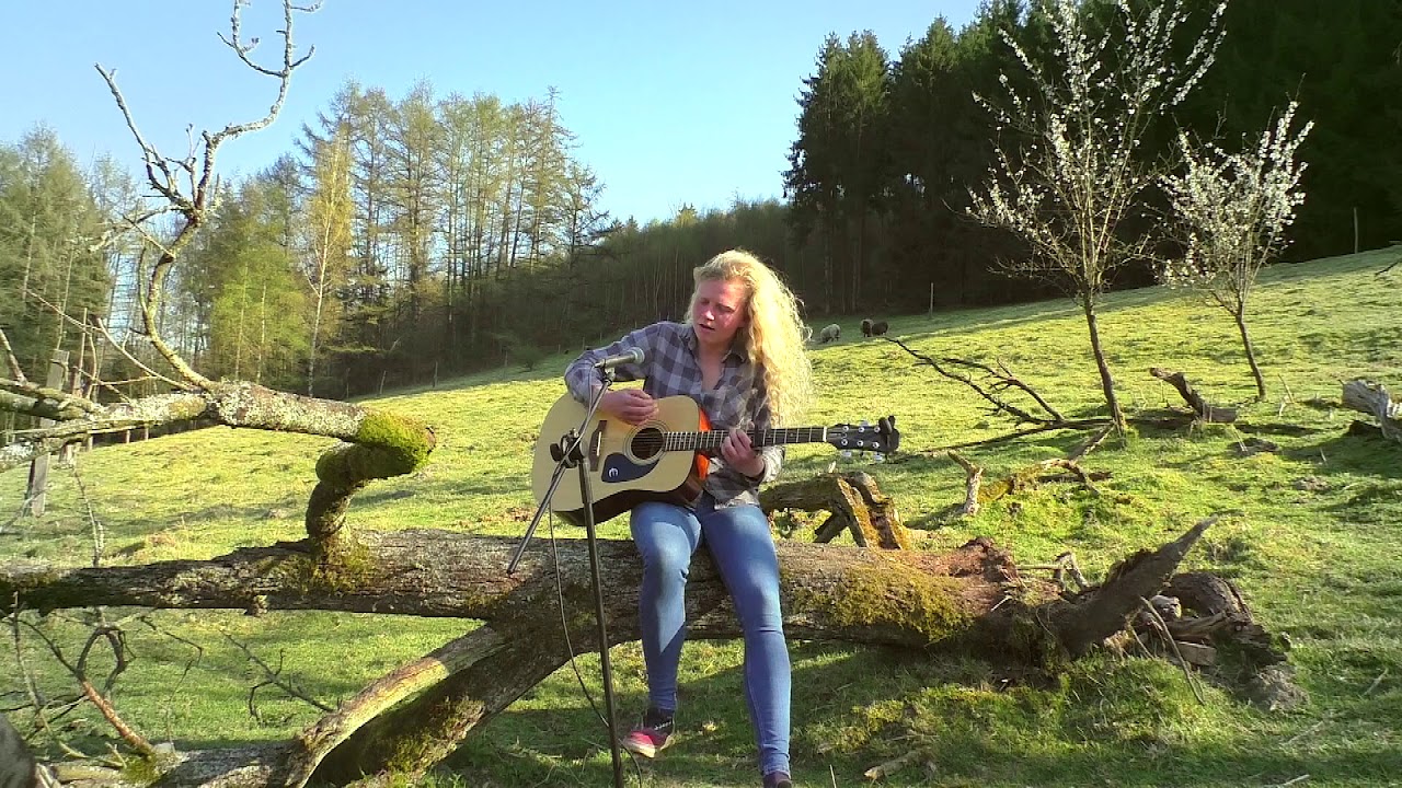 Siiri - Let Countrylife live - Forrest Sessions - YouTube