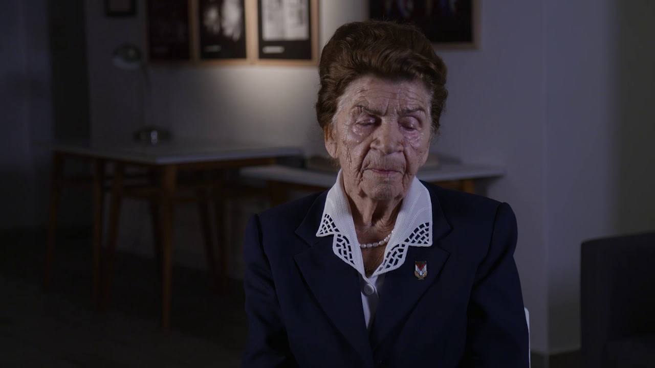 Naoczni świadkowie historii - Maria Stroińska - YouTube