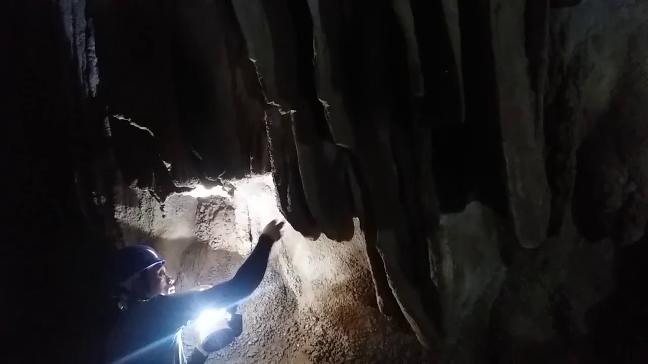 The singing Cave of Philippines ( sohoton cave Basey Samar ) - YouTube