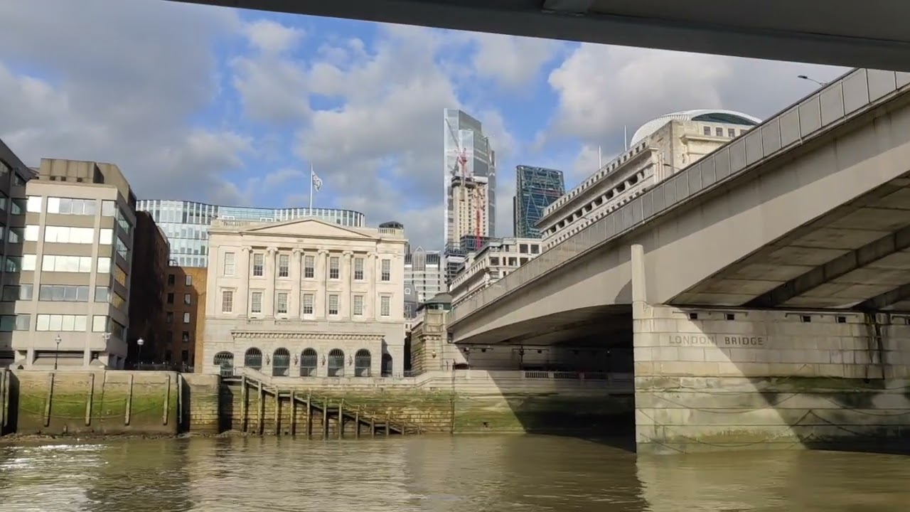 Thames Riverboat Trip: Greenwich to Waterloo - YouTube
