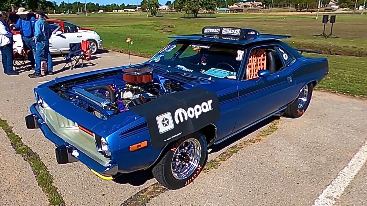 Car Show: The 40th Annual All Mopar Car Show (October 2023) Midwest ...