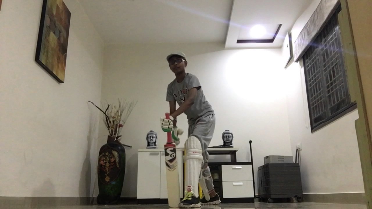 Basic cricket shots for children - YouTube