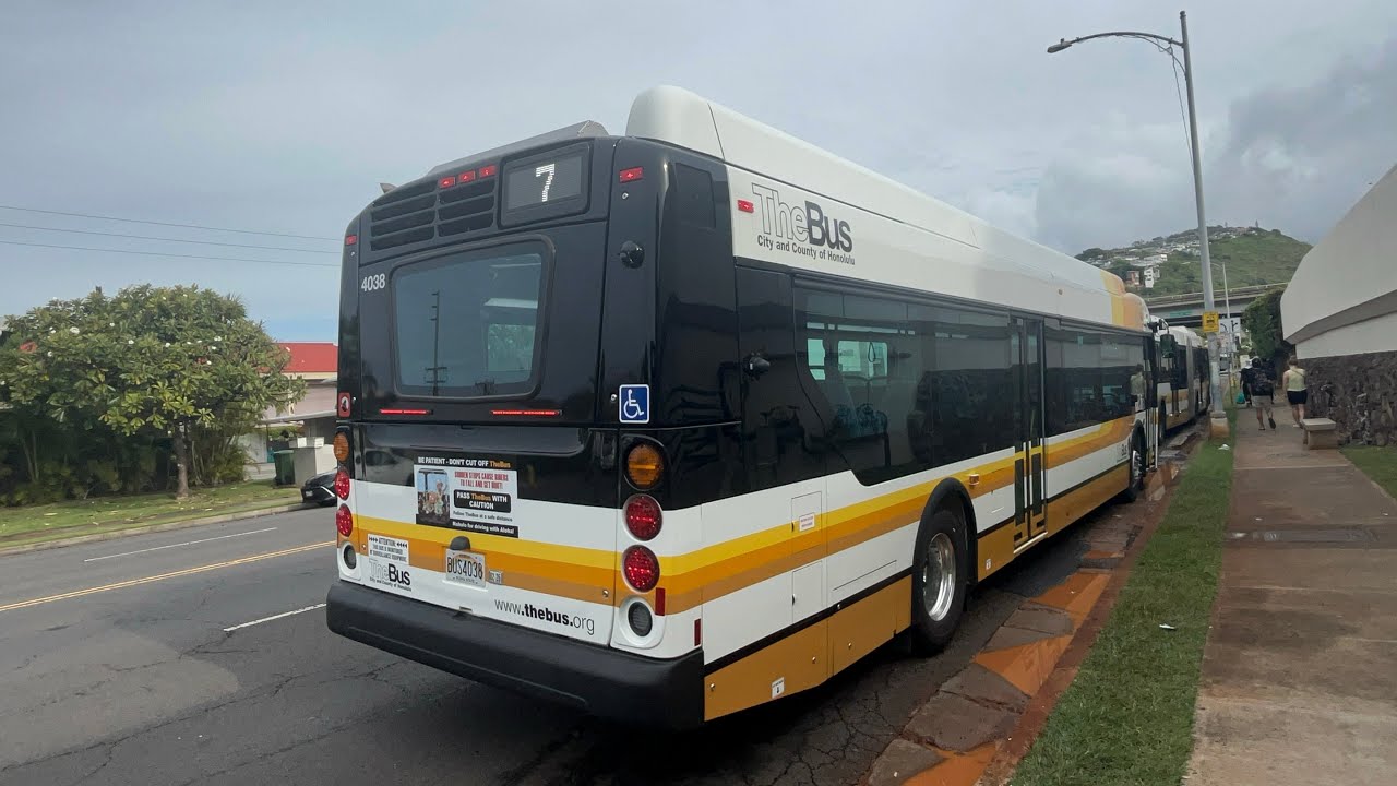 Honolulu Bus #4038 Route 7 - YouTube