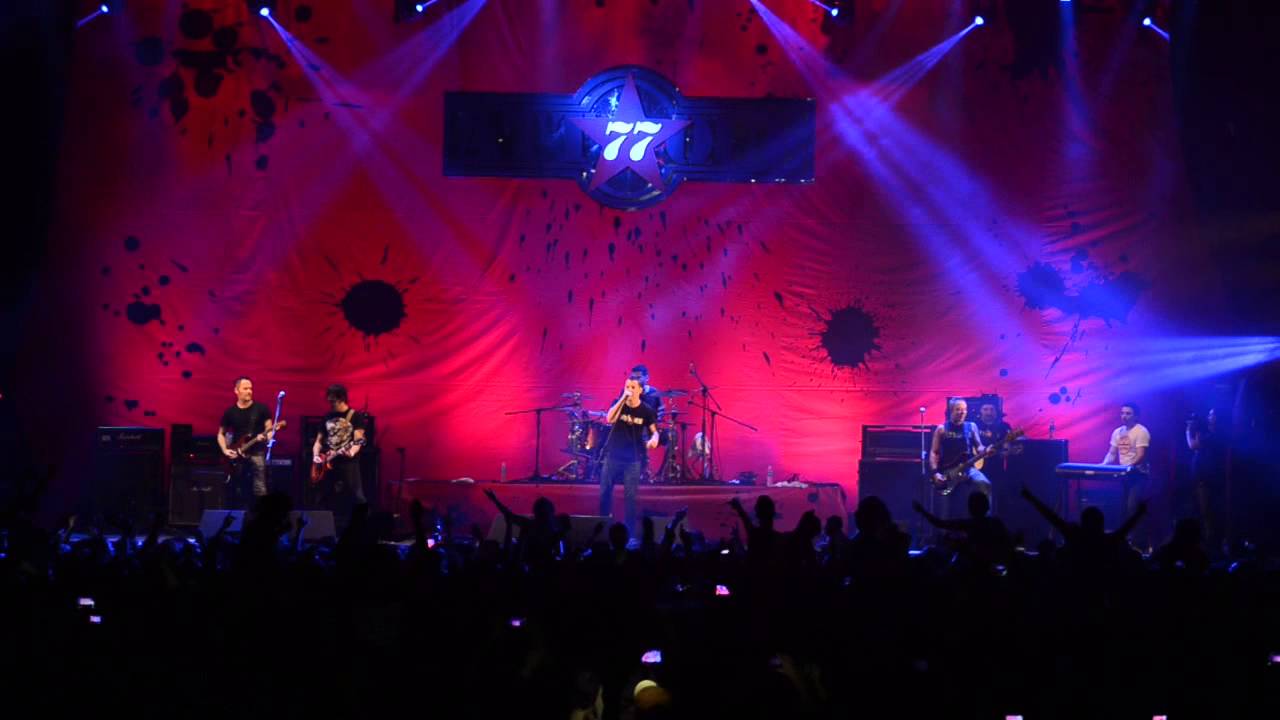 Attaque 77 - Vuelve a Casa (Ciro Pertusi) - 8|8|2015. - YouTube