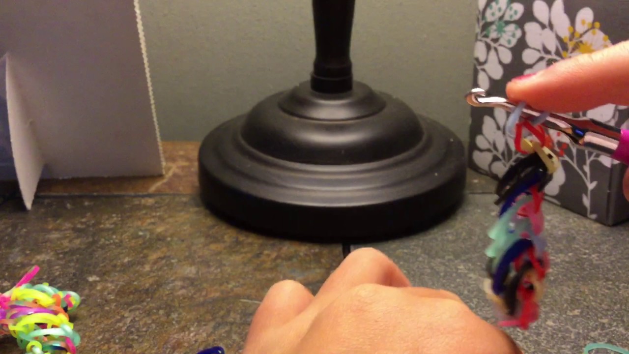 Rainbow Loom Fidget Spinner Cover - YouTube